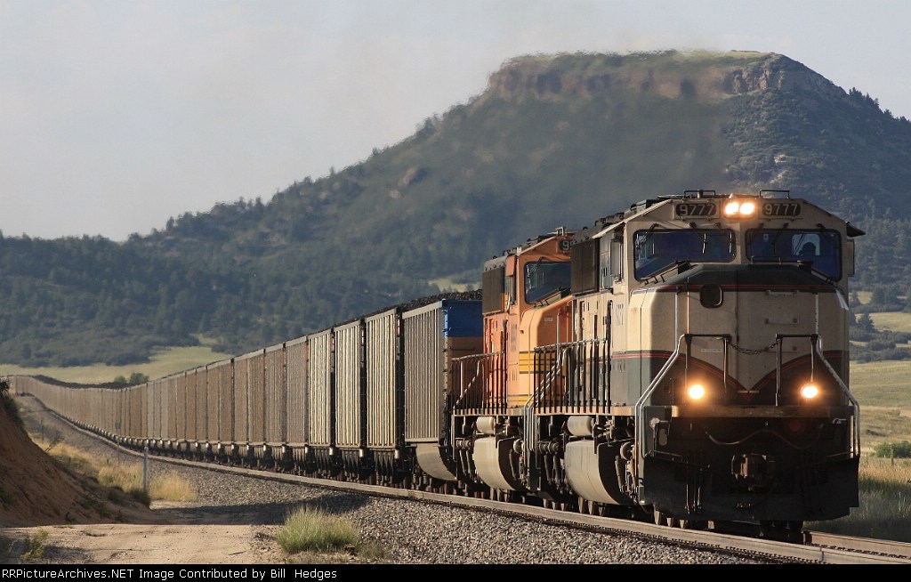 BNSF 9777